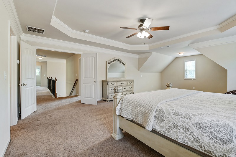 Genesis Bae, Broker, California, Georgia